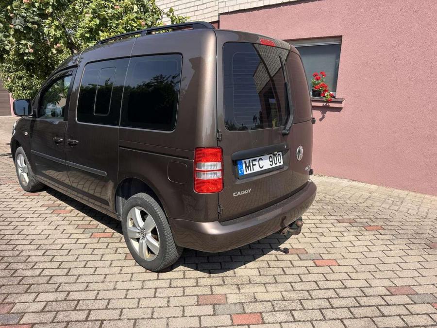 Brūns Volkswagen Caddy 2012 Kauņa, ar dzinēja tilpumu 1.97 L un nobraukumu 461 tūkst. km par 12900 €, foto 5 vietnē AUTOMOTO.COM.LV