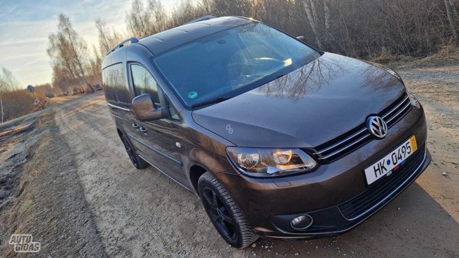 Brown Volkswagen Caddy 2014 in Siauliai, with an engine capacity of 2.00 L and mileage of 352 thousand km for 7490 €, photo 4 on AUTOMOTO.COM.LV