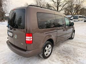 Brown Volkswagen Caddy 2015 in Riga, with an engine capacity of 1.60 L and mileage of 195 thousand km for 15770 €, photo 2 on AUTOMOTO.COM.LV