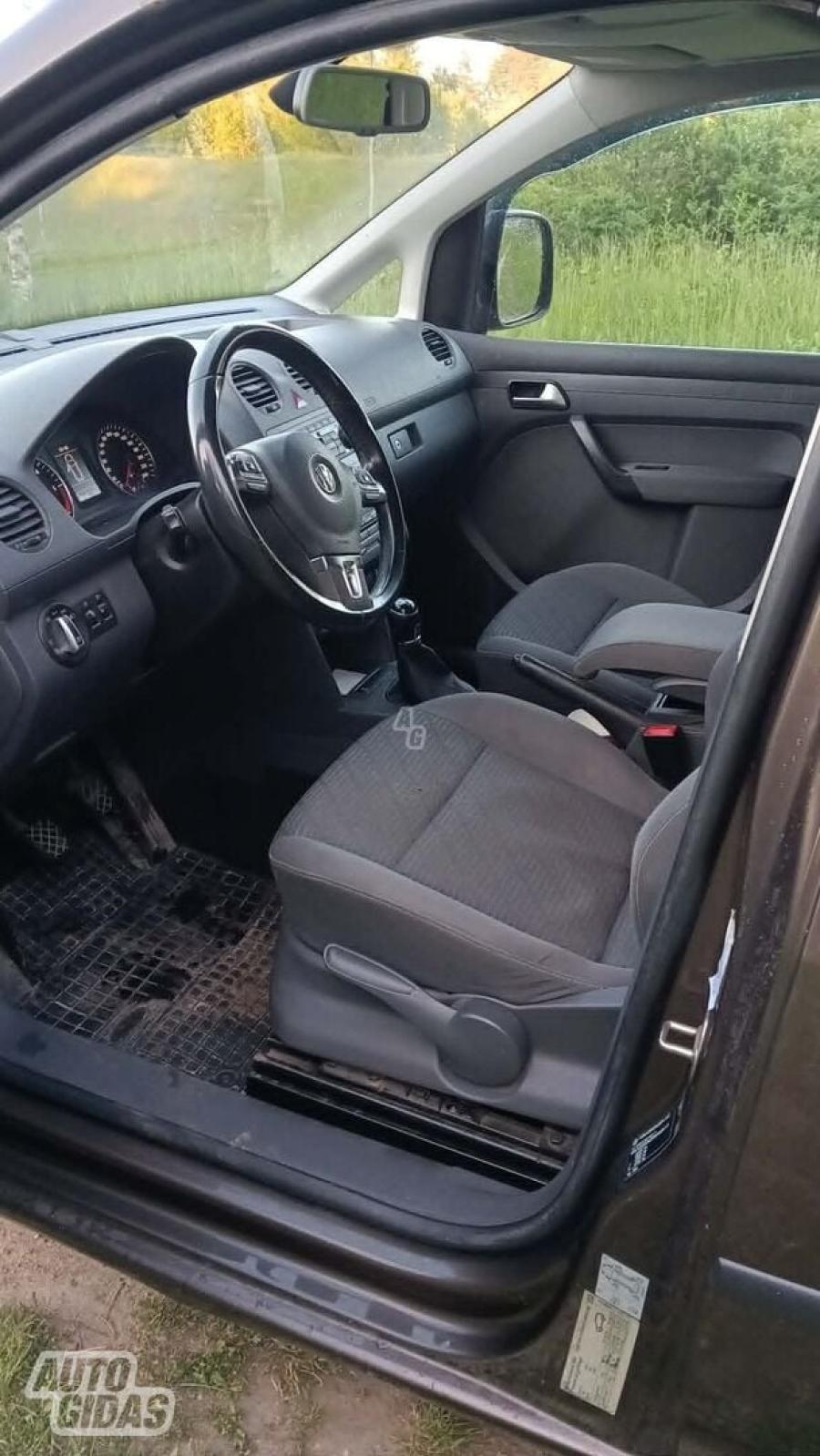 Brūns Volkswagen Caddy 2015 Viļņa, ar dzinēja tilpumu 2.00 L un nobraukumu 380 tūkst. km par 7800 €, foto 9 vietnē AUTOMOTO.COM.LV