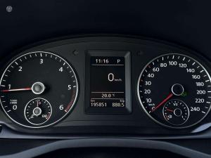 Brown Volkswagen Caddy 2016 in Vilnius, with an engine capacity of 2.00 L and mileage of 196 thousand km for 13250 €, photo 9 on AUTOMOTO.COM.LV