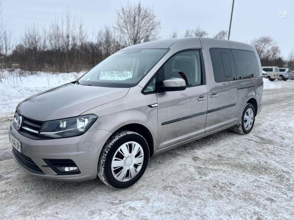 Brown Volkswagen Caddy 2017 in Panevezys, with an engine capacity of 1.99 L and mileage of 294 thousand km for 8300 €, photo 1 on AUTOMOTO.COM.LV