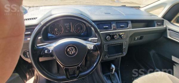 Brown Volkswagen Caddy 2017 in Riga, with an engine capacity of 2.00 L and mileage of 248 thousand km for 11500 €, photo 4 on AUTOMOTO.COM.LV