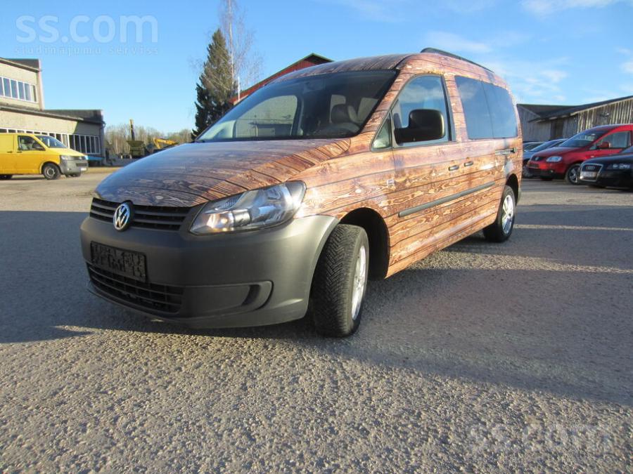 Brown Volkswagen Caddy 2011 in Madona, with an engine capacity of 1.60 L and mileage of 194 thousand km for 4750 €, photo 1 on AUTOMOTO.COM.LV