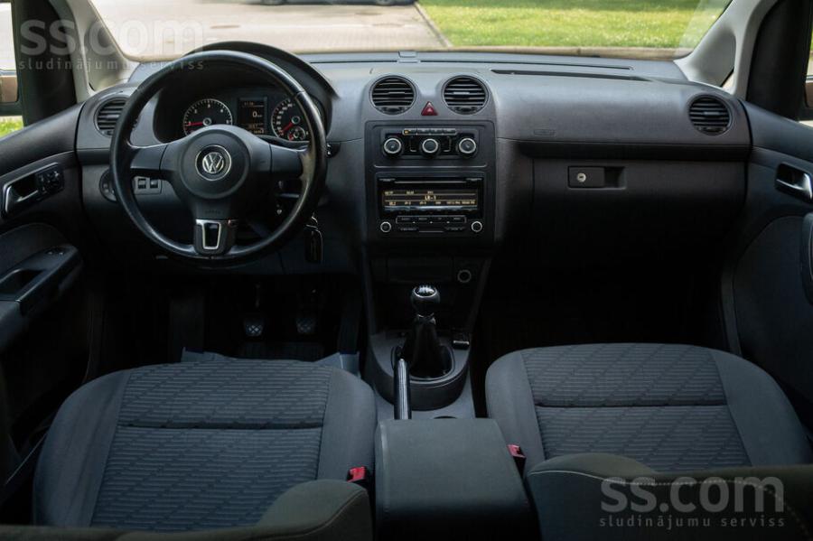 Brūns Volkswagen Caddy 2012 Jelgava, ar dzinēja tilpumu 1.60 L un nobraukumu 404 tūkst. km par 5600 €, foto 7 vietnē AUTOMOTO.COM.LV