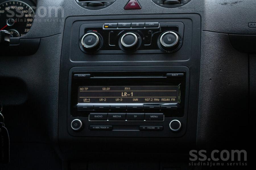 Brūns Volkswagen Caddy 2012 Jelgava, ar dzinēja tilpumu 1.60 L un nobraukumu 404 tūkst. km par 5600 €, foto 8 vietnē AUTOMOTO.COM.LV
