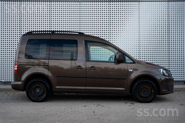 Volkswagen Caddy 2015 Rīga vietnē Brūns Volkswagen Caddy 2015 Rīga, ar dzinēja tilpumu 1.60 L un nobraukumu 346 tūkst. km par 5000 €, foto 8 vietnē AUTOMOTO.COM.LV