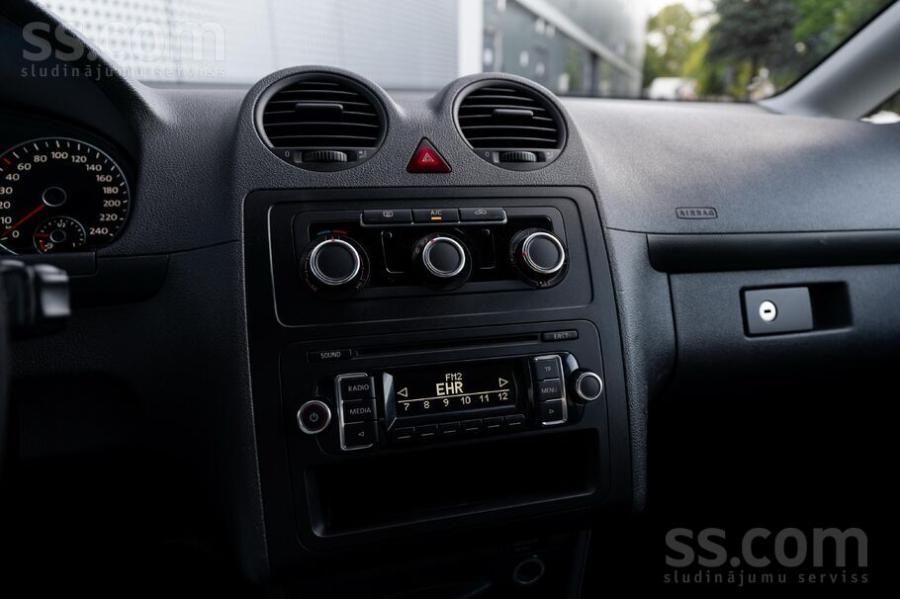 Brūns Volkswagen Caddy 2015 Rīga, ar dzinēja tilpumu 1.60 L un nobraukumu 346 tūkst. km par 5000 €, foto 15 vietnē AUTOMOTO.COM.LV