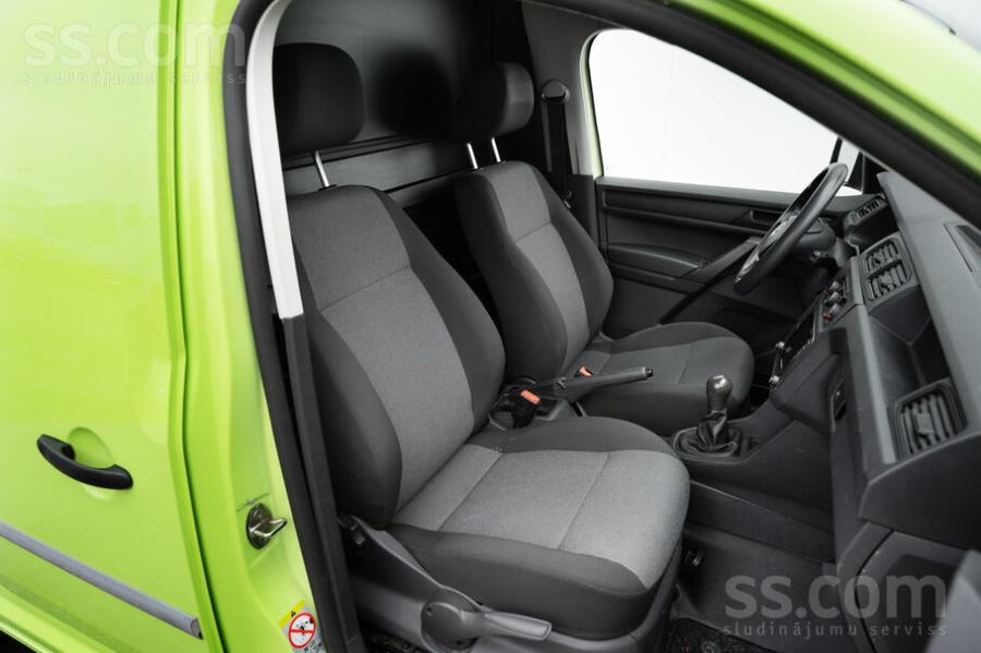 Green Volkswagen Caddy 2018 in Riga, with an engine capacity of 2.00 L and mileage of 96 thousand km for 4250 €, photo 6 on AUTOMOTO.COM.LV