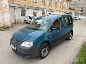 Green Volkswagen Caddy 2006 in Riga, with an engine capacity of 1.90 L and mileage of 287 thousand km for 2450 €, photo 6 on AUTOMOTO.COM.LV