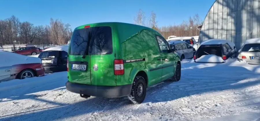 Zaļš Volkswagen Caddy 2007 Valmiera, ar dzinēja tilpumu 2.00 L un nobraukumu 418 tūkst. km par 2700 €, foto 7 vietnē AUTOMOTO.COM.LV