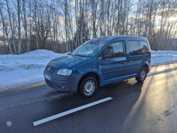 Green Volkswagen Caddy 2005 in Vilnius, with an engine capacity of 1.89 L and mileage of 400 thousand km for 2350 €, photo 9 on AUTOMOTO.COM.LV