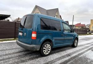 Green Volkswagen Caddy 2006 in Kaunas, with an engine capacity of 2.00 L and mileage of 366 thousand km for 2350 €, photo 3 on AUTOMOTO.COM.LV
