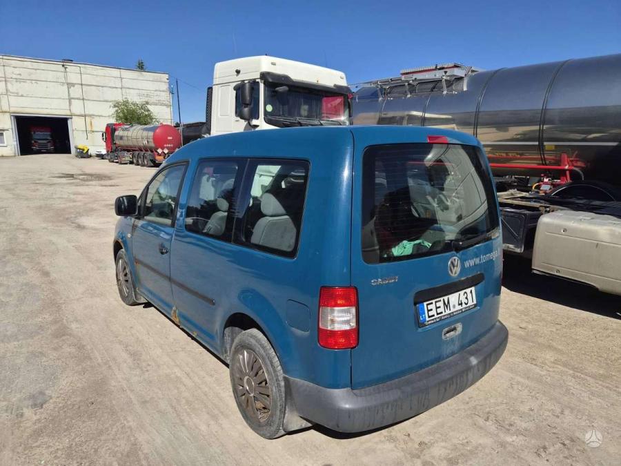 Zaļš Volkswagen Caddy 2008 Mažeikiai, ar dzinēja tilpumu 1.90 L un nobraukumu 331 tūkst. km par 726 €, foto 3 vietnē AUTOMOTO.COM.LV