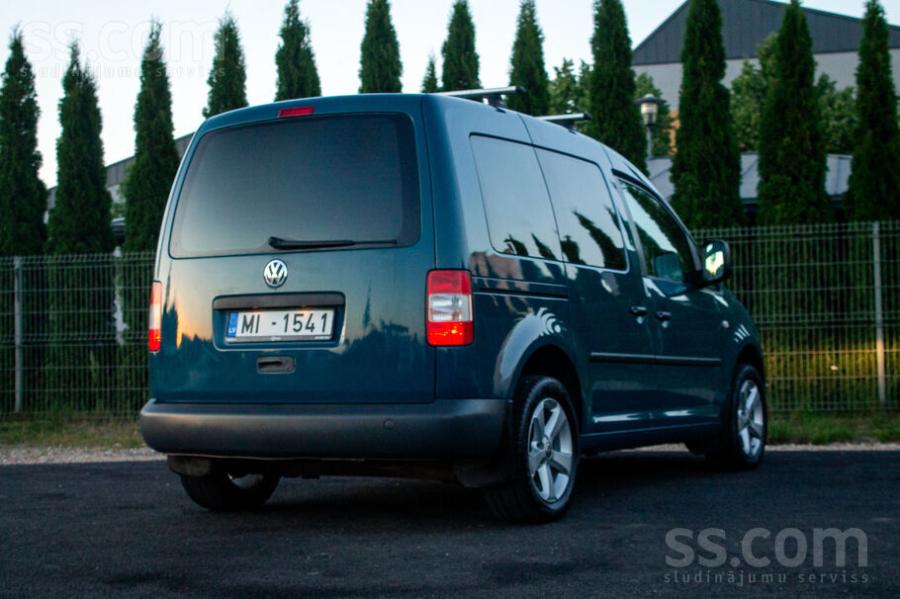 Zaļš Volkswagen Caddy 2009 Jelgava, ar dzinēja tilpumu 1.90 L un nobraukumu 247 tūkst. km par 3390 €, foto 7 vietnē AUTOMOTO.COM.LV