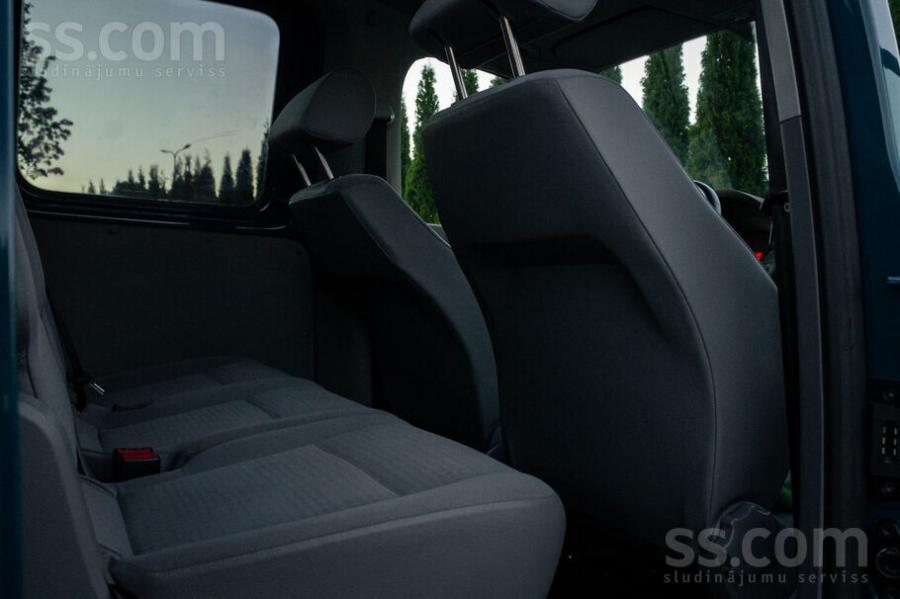 Zaļš Volkswagen Caddy 2009 Jelgava, ar dzinēja tilpumu 1.90 L un nobraukumu 247 tūkst. km par 3390 €, foto 9 vietnē AUTOMOTO.COM.LV