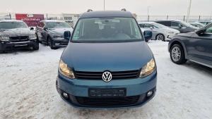 Green Volkswagen Caddy 2015 in Marijampole, with an engine capacity of 1.60 L and mileage of 329 thousand km for 7290 €, photo 2 on AUTOMOTO.COM.LV