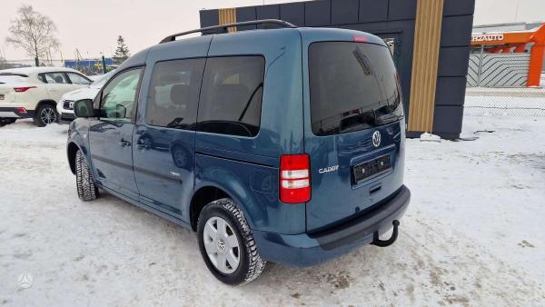 Zaļš Volkswagen Caddy 2015 Marijampole, ar dzinēja tilpumu 1.60 L un nobraukumu 329 tūkst. km par 7290 €, foto 9 vietnē AUTOMOTO.COM.LV