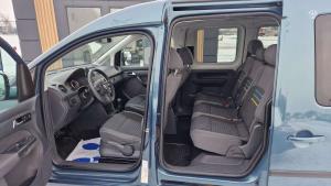 Green Volkswagen Caddy 2015 in Marijampole, with an engine capacity of 1.60 L and mileage of 329 thousand km for 7290 €, photo 11 on AUTOMOTO.COM.LV