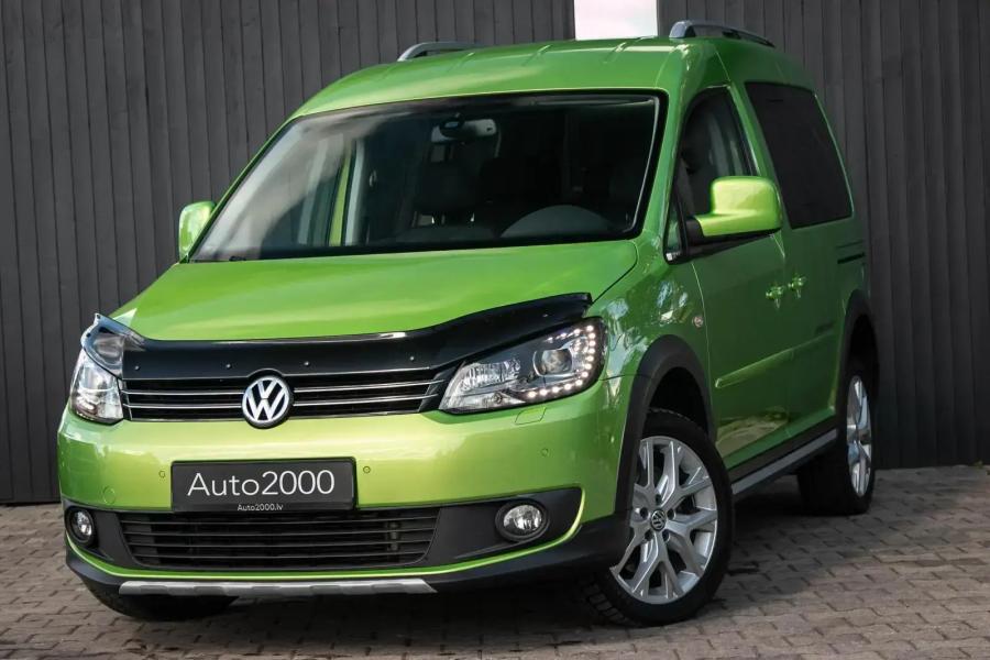 Zaļš Volkswagen Caddy 2015 Tukums, ar dzinēja tilpumu 2.00 L un nobraukumu 280 tūkst. km par 13490 €, foto 1 vietnē AUTOMOTO.COM.LV
