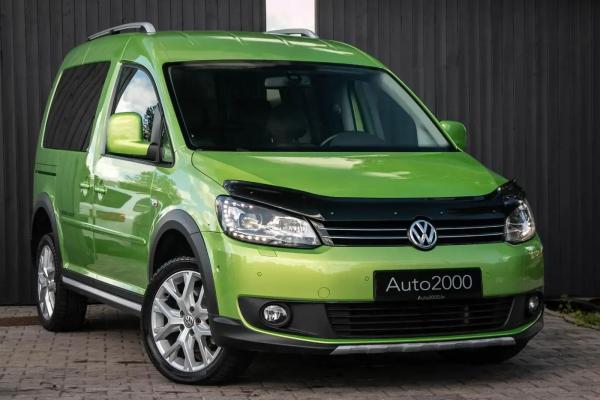 Volkswagen Caddy 2015 in Tukums on AUTOMOTO.COM.LV Green Volkswagen Caddy 2015 in Tukums, with an engine capacity of 2.00 L and mileage of 280 thousand km for 13490 β¬, photo 4 on AUTOMOTO.COM.LV