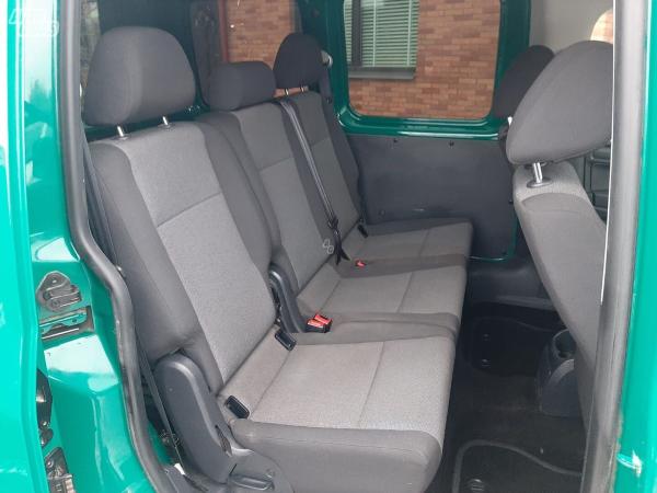 Green Volkswagen Caddy 2018 in Kaunas, with an engine capacity of 2.00 L and mileage of 285 thousand km for 7200 €, photo 10 on AUTOMOTO.COM.LV
