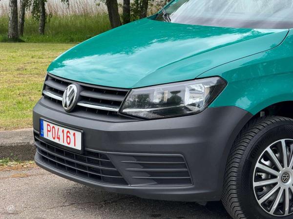 Zaļš Volkswagen Caddy 2018 Vievis, ar dzinēja tilpumu 1.97 L un nobraukumu 283 tūkst. km par 7999 €, foto 5 vietnē AUTOMOTO.COM.LV