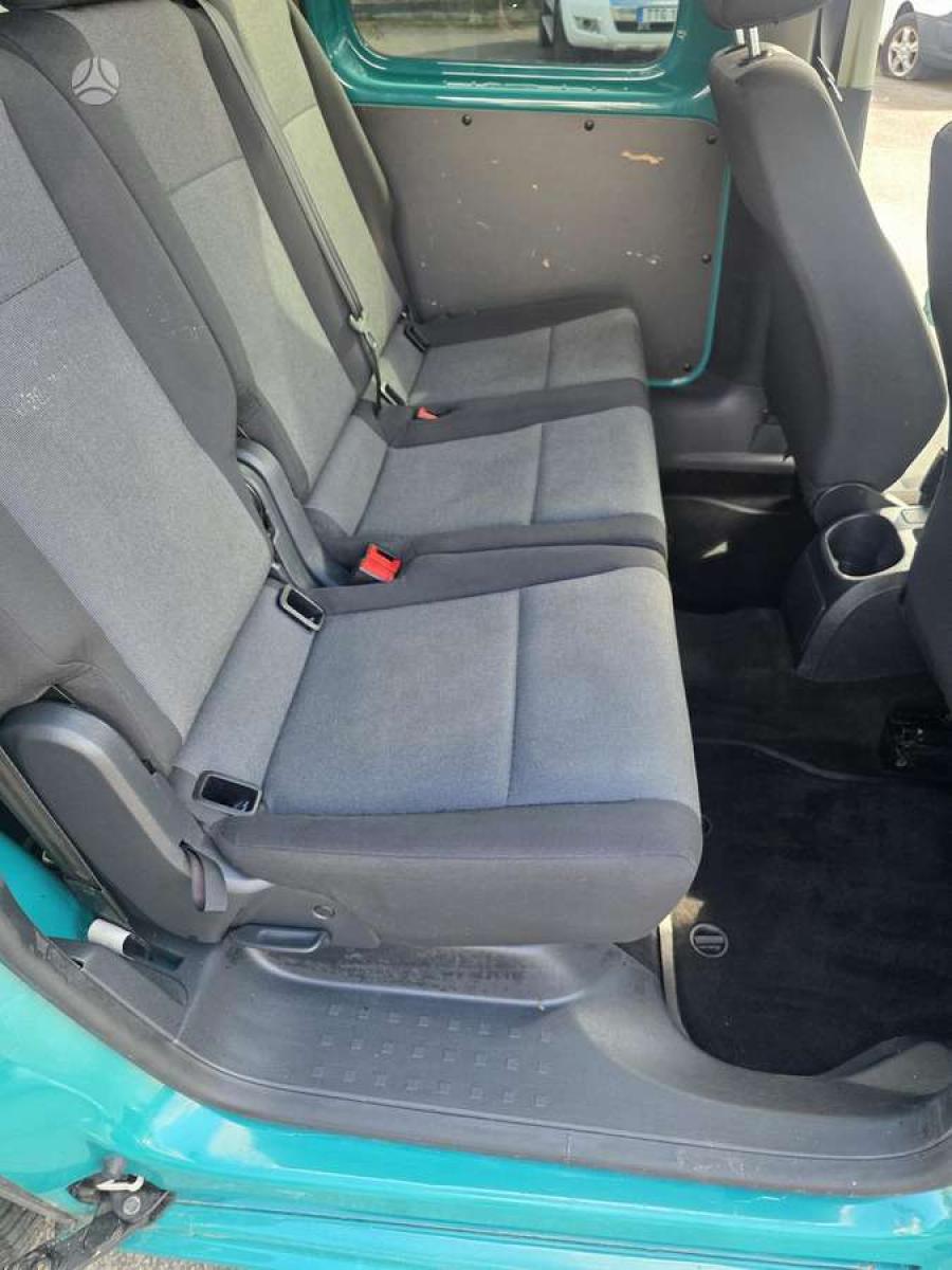 Zaļš Volkswagen Caddy 2018 Marijampole, ar dzinēja tilpumu 1.97 L un nobraukumu 299 tūkst. km par 6413 €, foto 12 vietnē AUTOMOTO.COM.LV