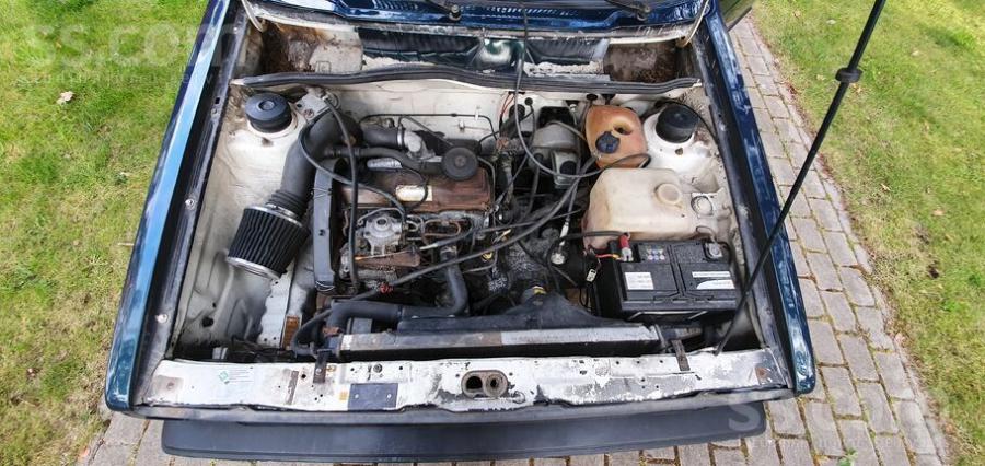 Zaļš Volkswagen Caddy 1987 Rīga, ar dzinēja tilpumu 1.90 L un nobraukumu 6 tūkst. km par 4000 €, foto 5 vietnē AUTOMOTO.COM.LV