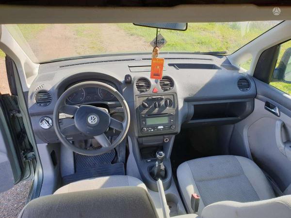 Volkswagen Caddy 2005 Viļņa vietnē Zaļš Volkswagen Caddy 2005 Viļņa, ar dzinēja tilpumu 1.90 L un nobraukumu 496 tūkst. km par 1300 €, foto 1 vietnē AUTOMOTO.COM.LV