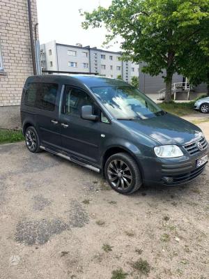 Green Volkswagen Caddy 2004 in Radviliskis, with an engine capacity of 1.90 L and mileage of 500 thousand km for 1499 €, photo 4 on AUTOMOTO.COM.LV