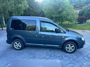 Zaļš Volkswagen Caddy 2009 Viļņa, ar dzinēja tilpumu 1.90 L un nobraukumu 299 tūkst. km par 3200 €, foto 3 vietnē AUTOMOTO.COM.LV