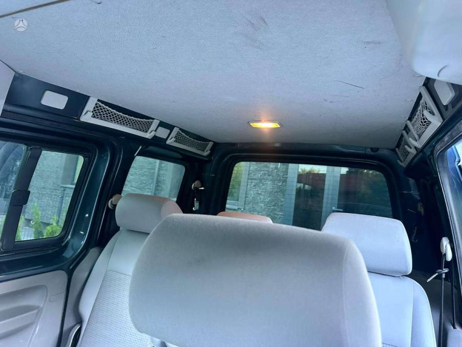 Zaļš Volkswagen Caddy 2009 Viļņa, ar dzinēja tilpumu 1.90 L un nobraukumu 299 tūkst. km par 3200 €, foto 13 vietnē AUTOMOTO.COM.LV