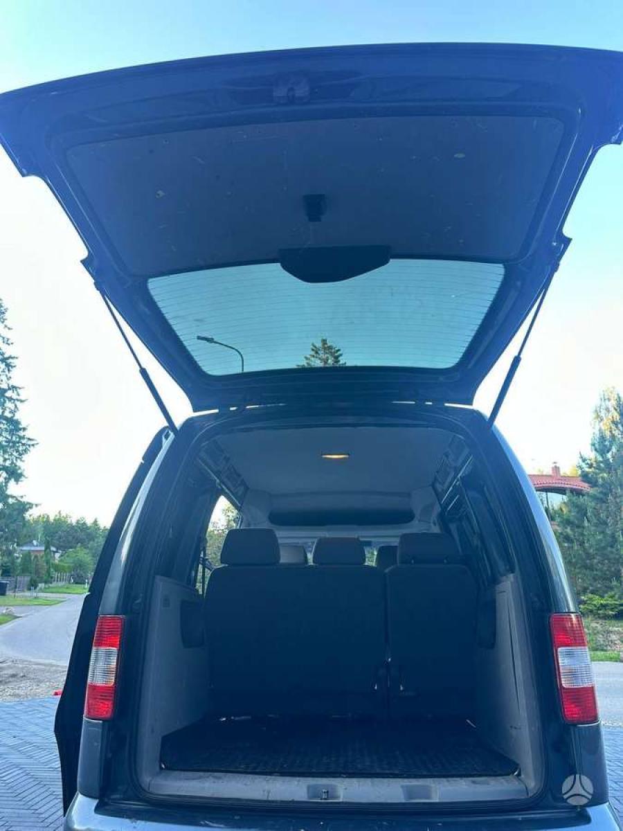 Zaļš Volkswagen Caddy 2009 Viļņa, ar dzinēja tilpumu 1.90 L un nobraukumu 299 tūkst. km par 3200 €, foto 17 vietnē AUTOMOTO.COM.LV