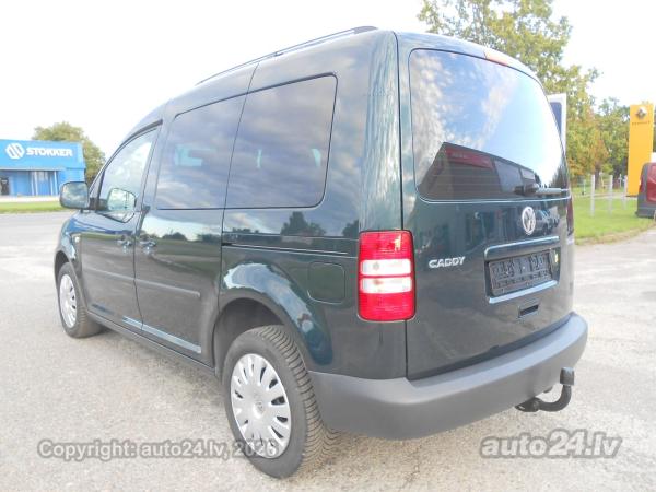 Volkswagen Caddy 2012 Viljandi vietnē Zaļš Volkswagen Caddy 2012 Viljandi, ar dzinēja tilpumu 2.00 L un nobraukumu 260 tūkst. km par 7590 €, foto 5 vietnē AUTOMOTO.COM.LV