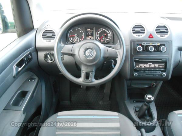 Volkswagen Caddy 2012 Viljandi vietnē Zaļš Volkswagen Caddy 2012 Viljandi, ar dzinēja tilpumu 2.00 L un nobraukumu 260 tūkst. km par 7590 €, foto 6 vietnē AUTOMOTO.COM.LV