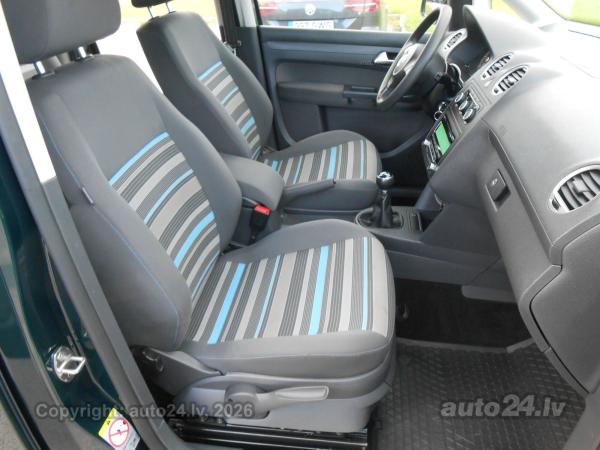 Volkswagen Caddy 2012 Viljandi vietnē Zaļš Volkswagen Caddy 2012 Viljandi, ar dzinēja tilpumu 2.00 L un nobraukumu 260 tūkst. km par 7590 €, foto 10 vietnē AUTOMOTO.COM.LV
