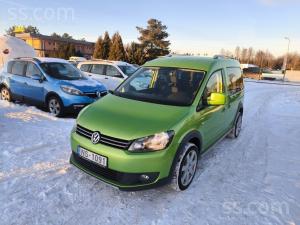 Green Volkswagen Caddy 2013 in Cesis, with an engine capacity of 1.60 L and mileage of 254 thousand km for 7250 €, photo 4 on AUTOMOTO.COM.LV