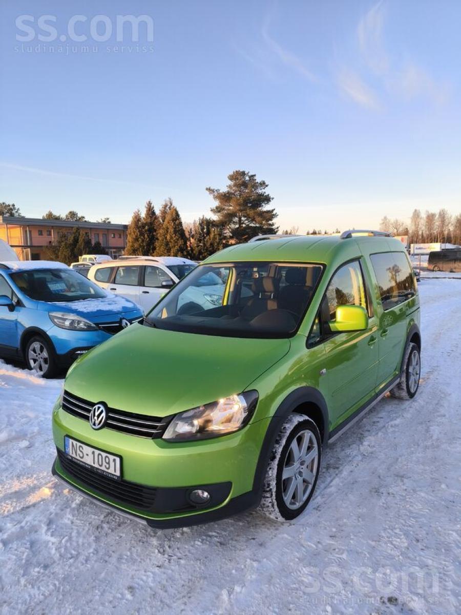 Green Volkswagen Caddy 2013 in Cesis, with an engine capacity of 1.60 L and mileage of 254 thousand km for 7250 €, photo 16 on AUTOMOTO.COM.LV