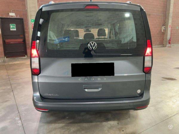 Grey Volkswagen Caddy 2023 in Vilnius, with an engine capacity of 1.50 L and mileage of 12 thousand km for 33758 €, photo 7 on AUTOMOTO.COM.LV