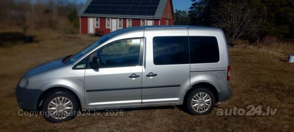 Pelēks Volkswagen Caddy 2007 Tallina, ar dzinēja tilpumu 2.00 L un nobraukumu 308 tūkst. km par 1111 €, foto 1 vietnē AUTOMOTO.COM.LV