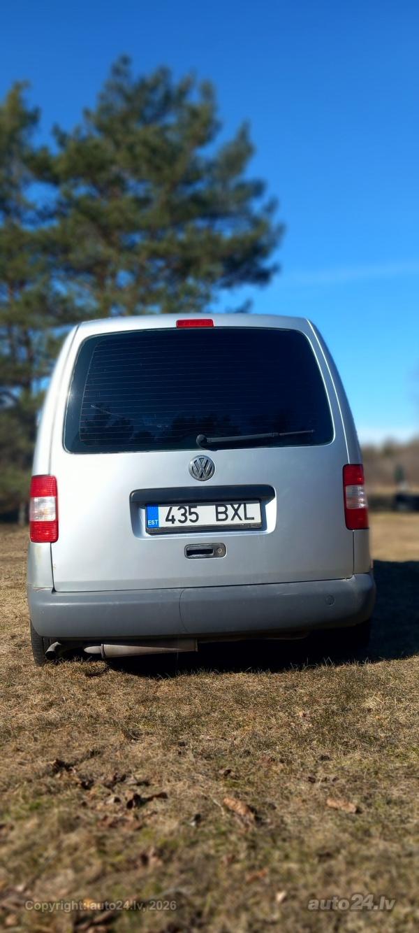 Pelēks Volkswagen Caddy 2007 Tallina, ar dzinēja tilpumu 2.00 L un nobraukumu 308 tūkst. km par 1111 €, foto 4 vietnē AUTOMOTO.COM.LV