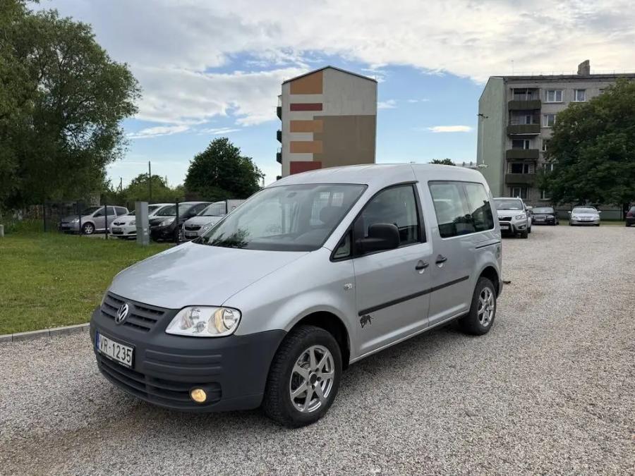 Pelēks Volkswagen Caddy 2009 Ventspils, ar dzinēja tilpumu 1.40 L un nobraukumu 352 tūkst. km par 3150 €, foto 1 vietnē AUTOMOTO.COM.LV