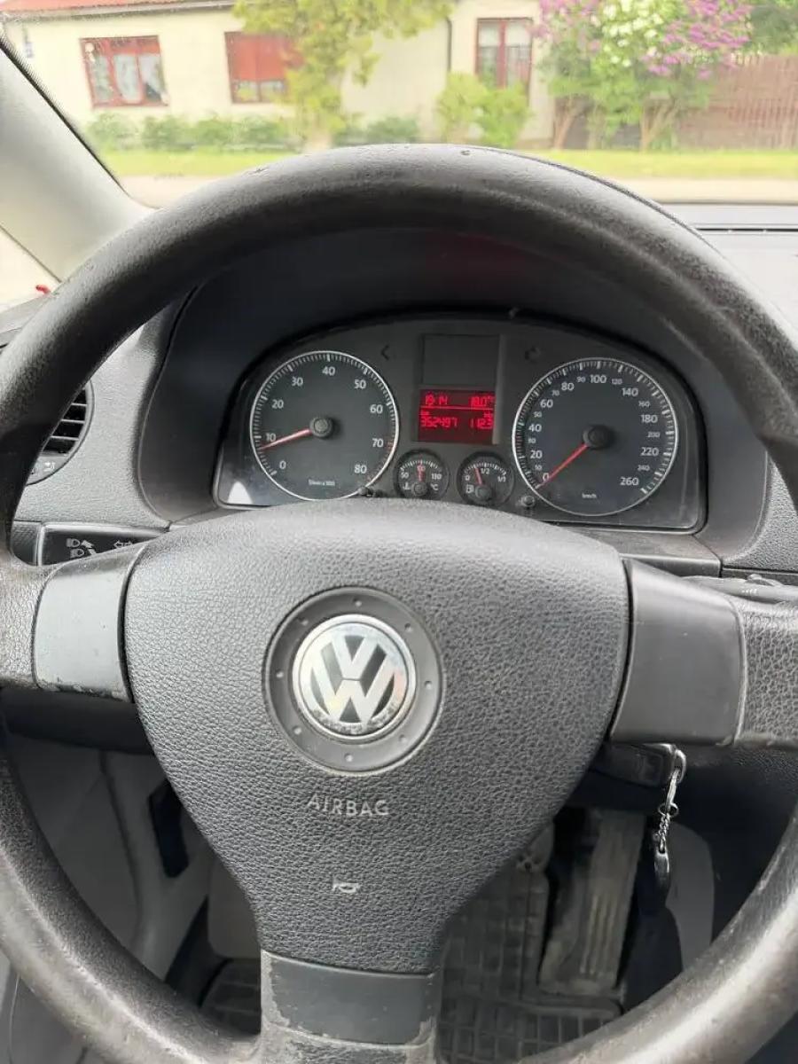 Pelēks Volkswagen Caddy 2009 Ventspils, ar dzinēja tilpumu 1.40 L un nobraukumu 352 tūkst. km par 3150 €, foto 17 vietnē AUTOMOTO.COM.LV