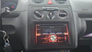 Pelēks Volkswagen Caddy 2009 Rīga, ar dzinēja tilpumu 1.60 L un nobraukumu 239 tūkst. km par 4550 €, foto 16 vietnē AUTOMOTO.COM.LV