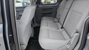 Pelēks Volkswagen Caddy 2009 Rīga, ar dzinēja tilpumu 1.60 L un nobraukumu 239 tūkst. km par 4550 €, foto 17 vietnē AUTOMOTO.COM.LV
