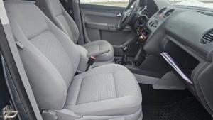 Pelēks Volkswagen Caddy 2009 Rīga, ar dzinēja tilpumu 1.60 L un nobraukumu 239 tūkst. km par 4550 €, foto 18 vietnē AUTOMOTO.COM.LV
