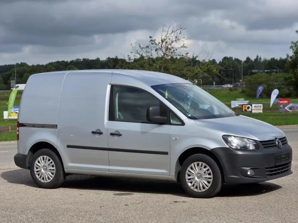 Pelēks Volkswagen Caddy 2010 Grobiņa, ar dzinēja tilpumu 1.60 L un nobraukumu 211 tūkst. km par 4000 €, foto 5 vietnē AUTOMOTO.COM.LV