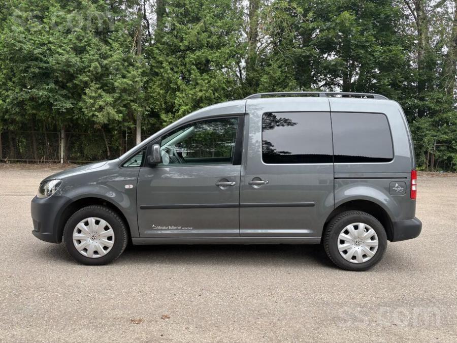 Pelēks Volkswagen Caddy 2011 Ogre, ar dzinēja tilpumu 1.20 L un nobraukumu 155 tūkst. km par 6650 €, foto 1 vietnē AUTOMOTO.COM.LV
