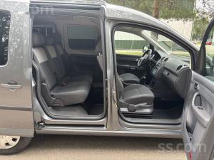 Pelēks Volkswagen Caddy 2011 Ogre, ar dzinēja tilpumu 1.20 L un nobraukumu 155 tūkst. km par 6650 €, foto 11 vietnē AUTOMOTO.COM.LV